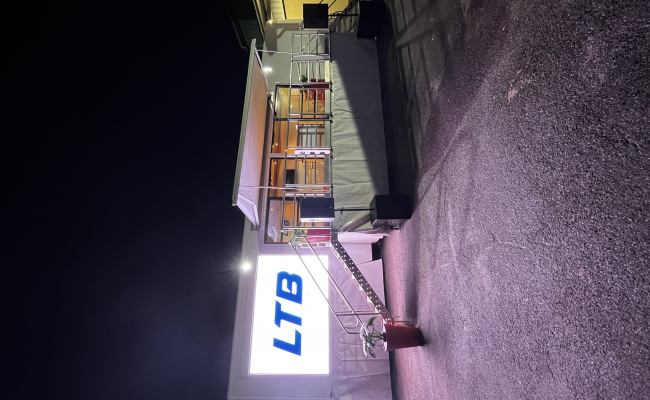 Location Semi Remorque Podium - Prestations techniques par LTB Events