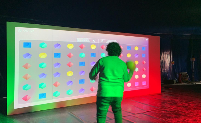 Mur Interactif Ludo Educatif - Team Building et ateliers par Scenoconcept